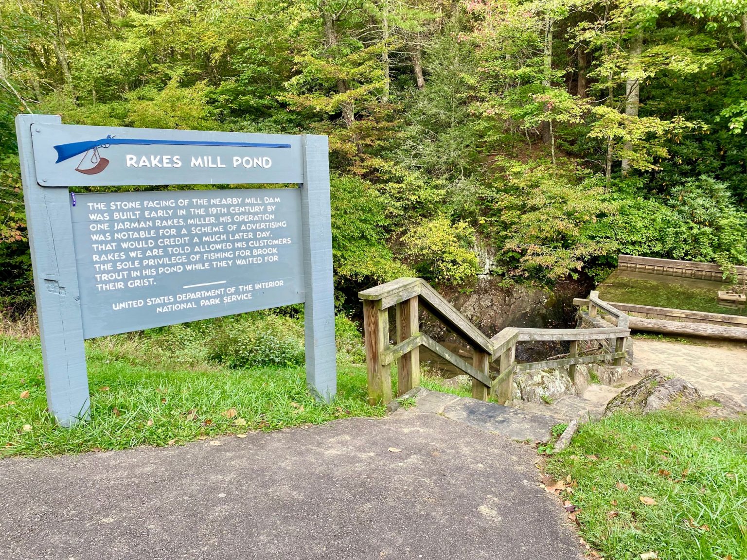Visit Floyd Virginia | The Blue Ridge Parkway